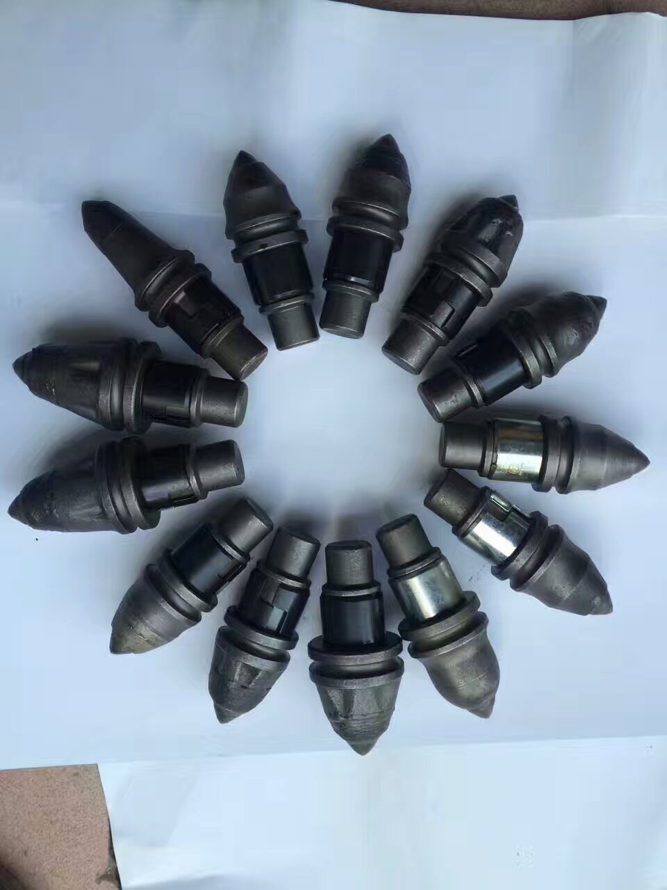 Rock drilling bit - DRILLSTAR Industrial Co. Limited